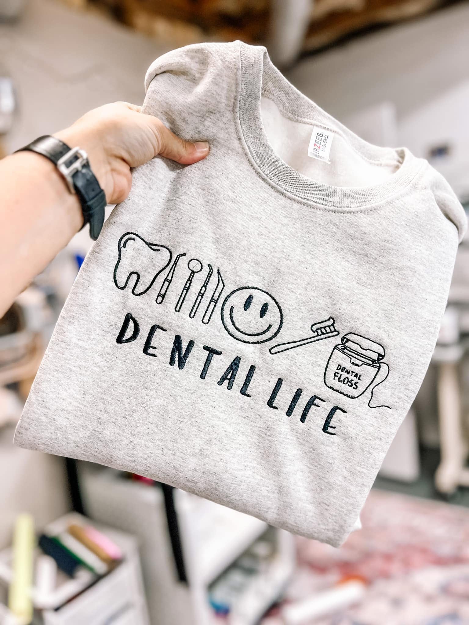 teeth lettering display